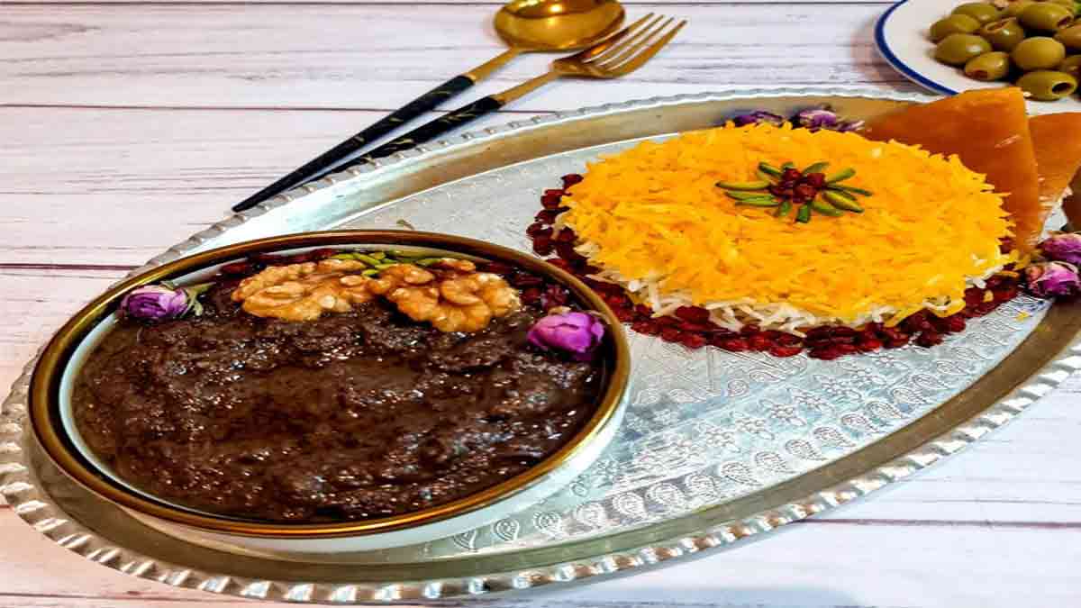 طرز تهیه فسنجون با مرغ+ 14فوت و فن‌­ خوشمزه شدن خورشت فسنجان